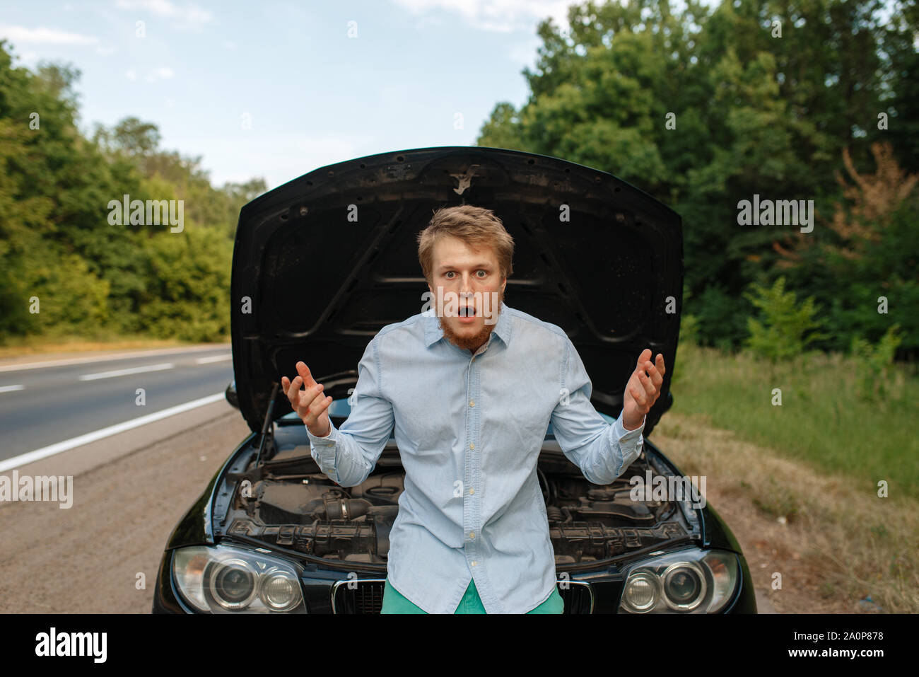 Tired car mechanic hi-res stock photography and images - Alamy