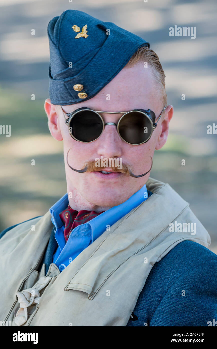 Battle of britain pilots hi-res stock photography and images - Alamy
