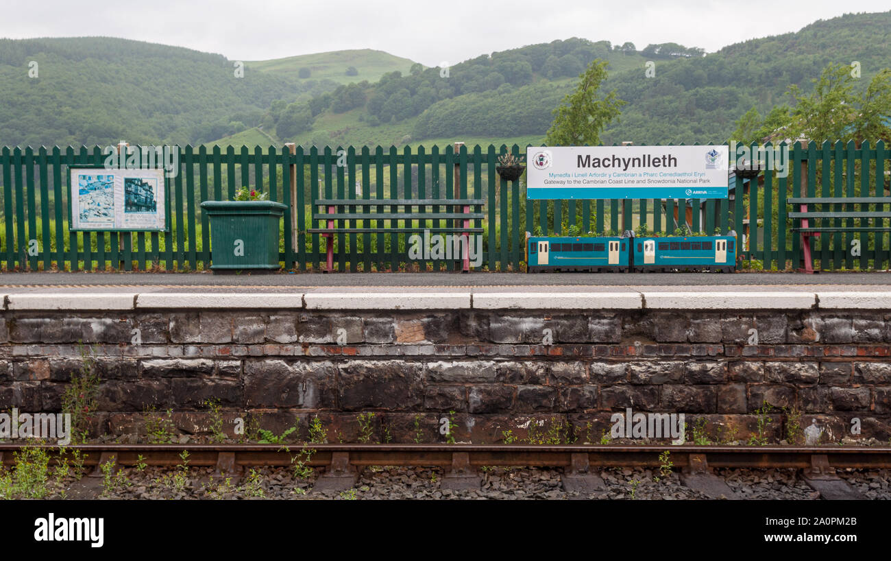 Newtown and machynlleth railway hi-res stock photography and images - Alamy