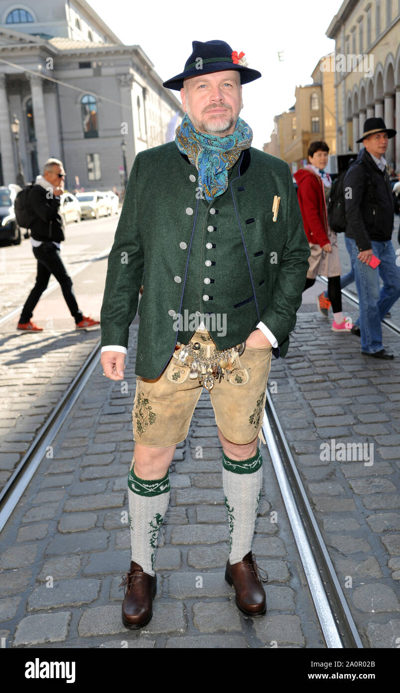 Munich, Germany. 21st Sep, 2019. Start of the Oktoberfest. The ...
