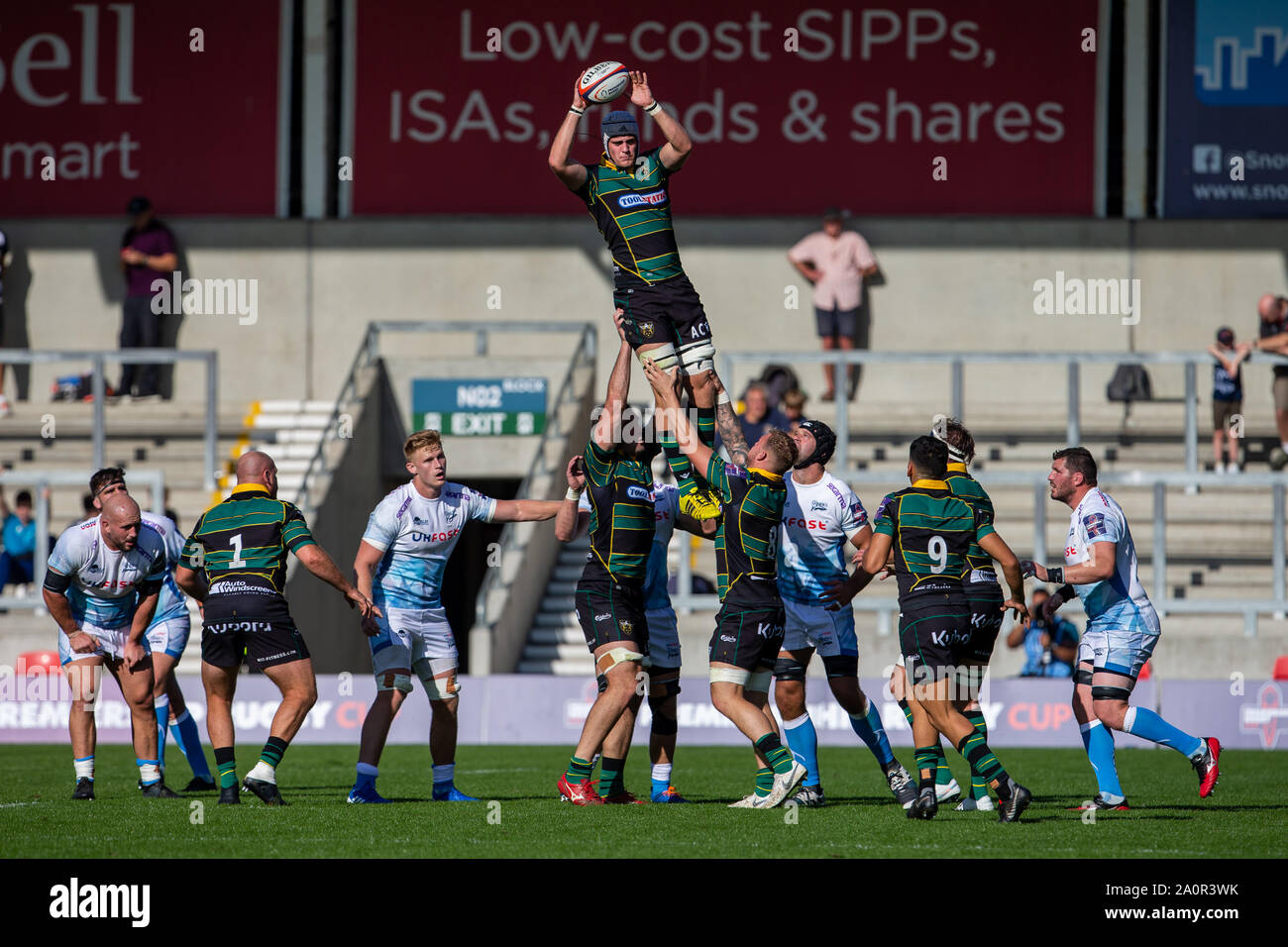 Aj bean hi-res stock photography and images - Alamy