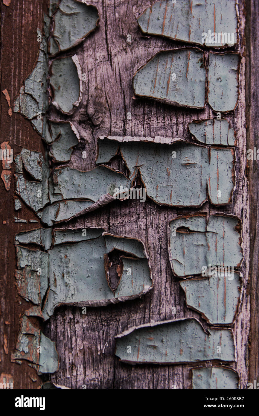 Cracking and peeling paint on a wall, background Stock Photo - Alamy