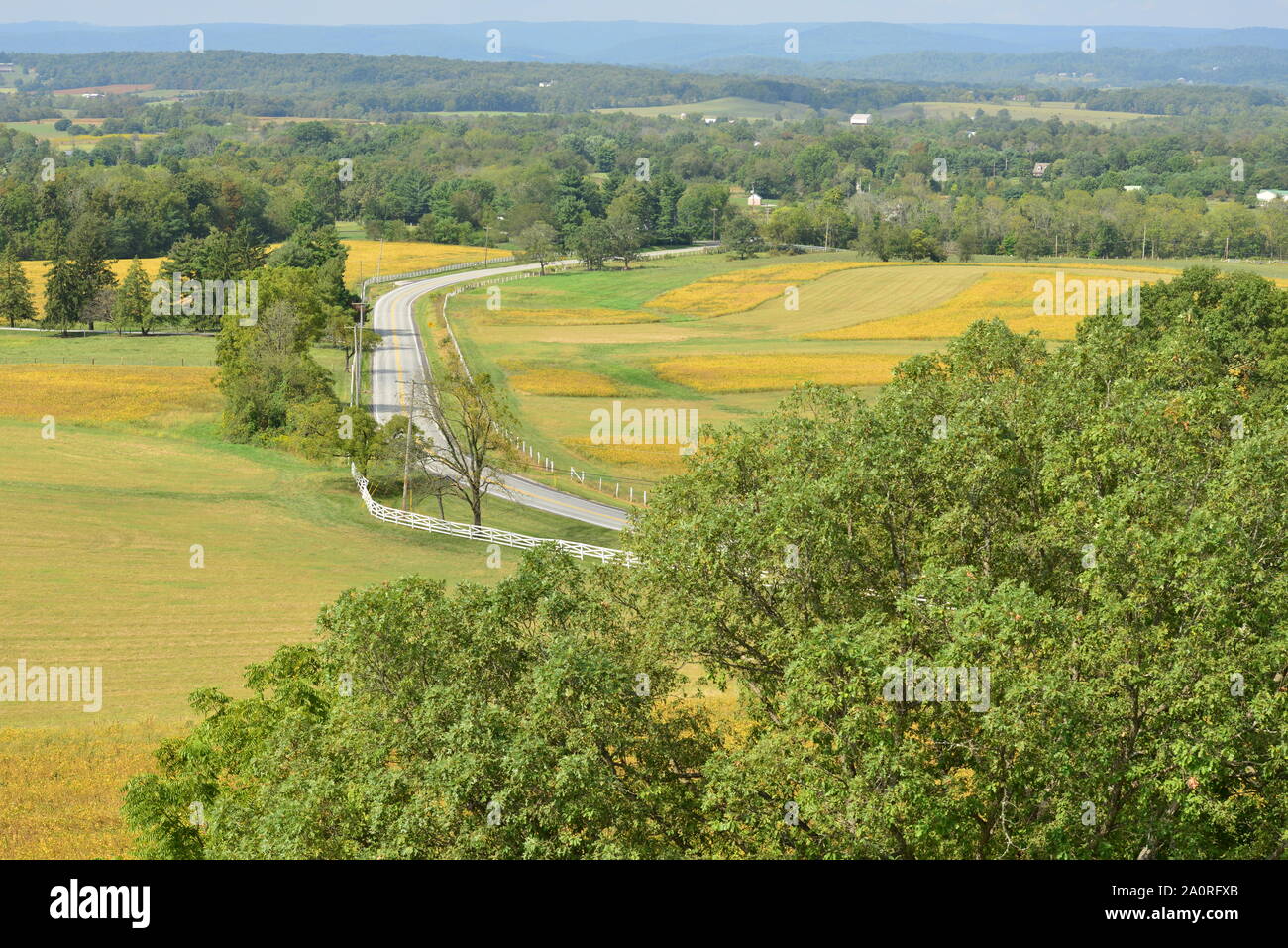 Road going through Gettysburg the site of the battle that took place ...