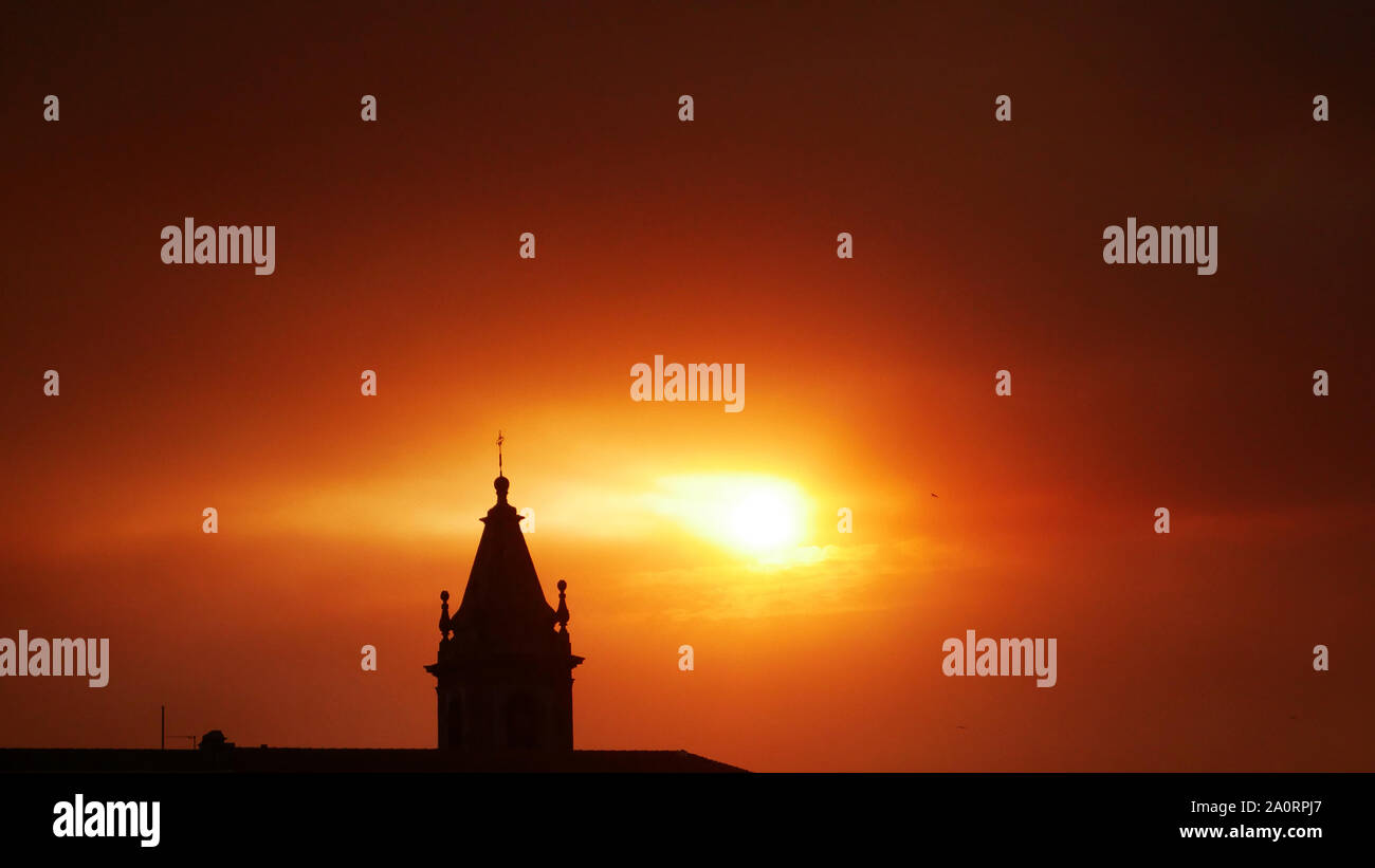 Hell fire red sky hi-res stock photography and images - Alamy