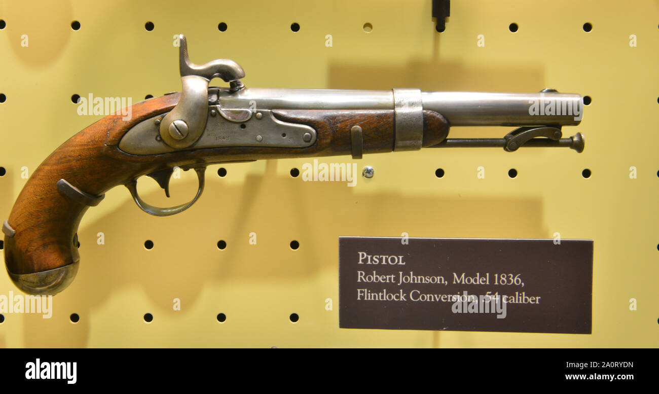 A percussion cap pistol from the American Civil war Stock Photo - Alamy