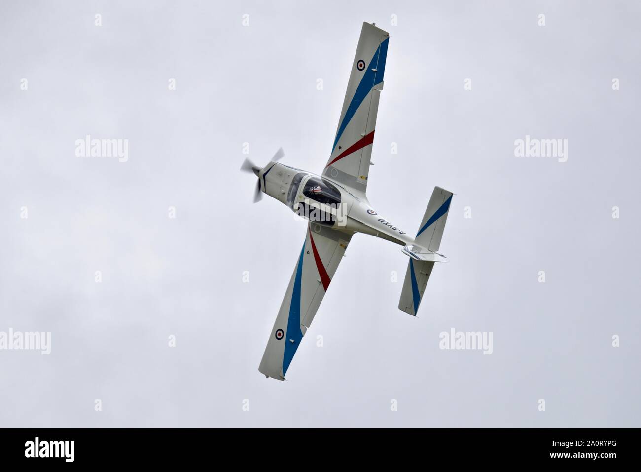 Raf grob tutor plane hi-res stock photography and images - Alamy