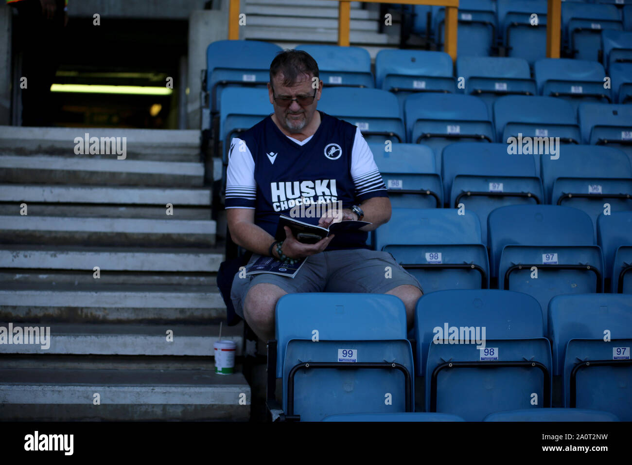 A millwall fan hi-res stock photography and images - Alamy