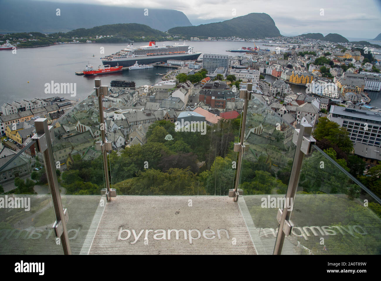 Fjellstua viewpoint, Alesund, looking out over the town with Queen Mary ...