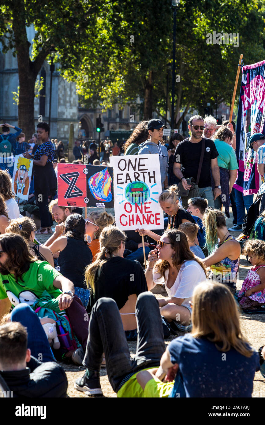 20 sign and london hi-res stock photography and images - Alamy