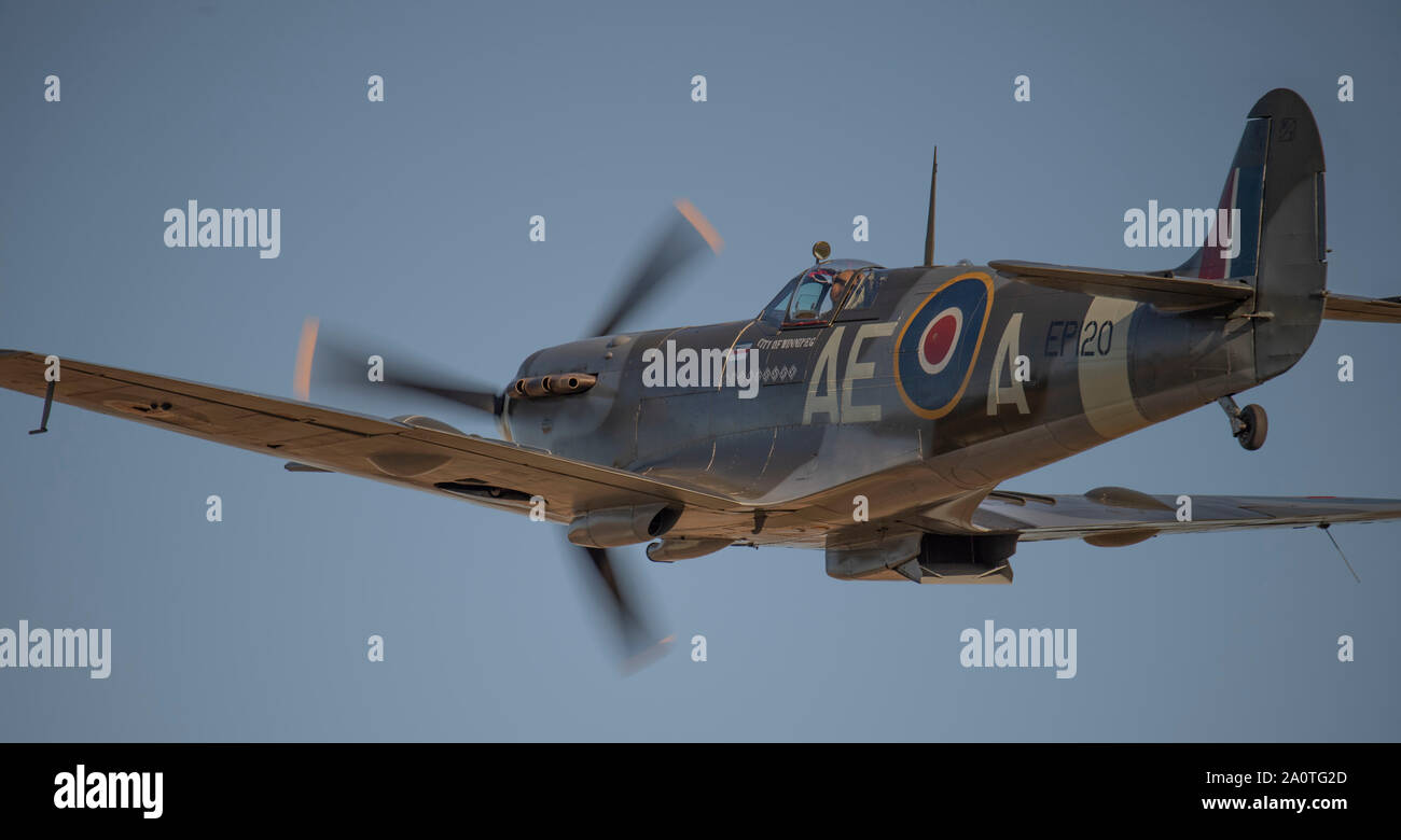 Duxford, Cambridgeshire, UK. 21st September 2019. 1940’s themed weekend ...