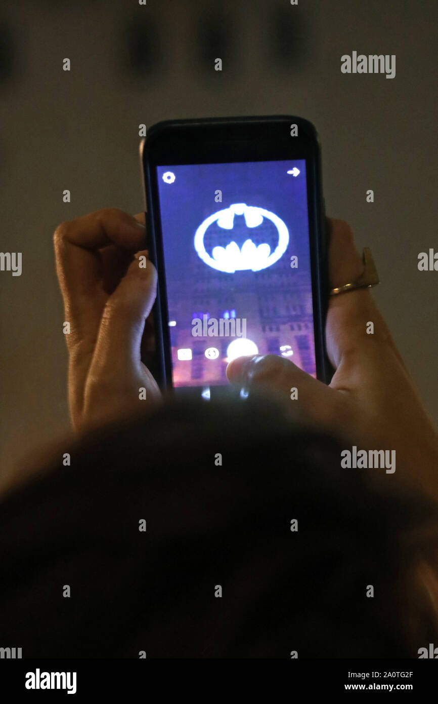 Bat signal hi-res stock photography and images - Alamy