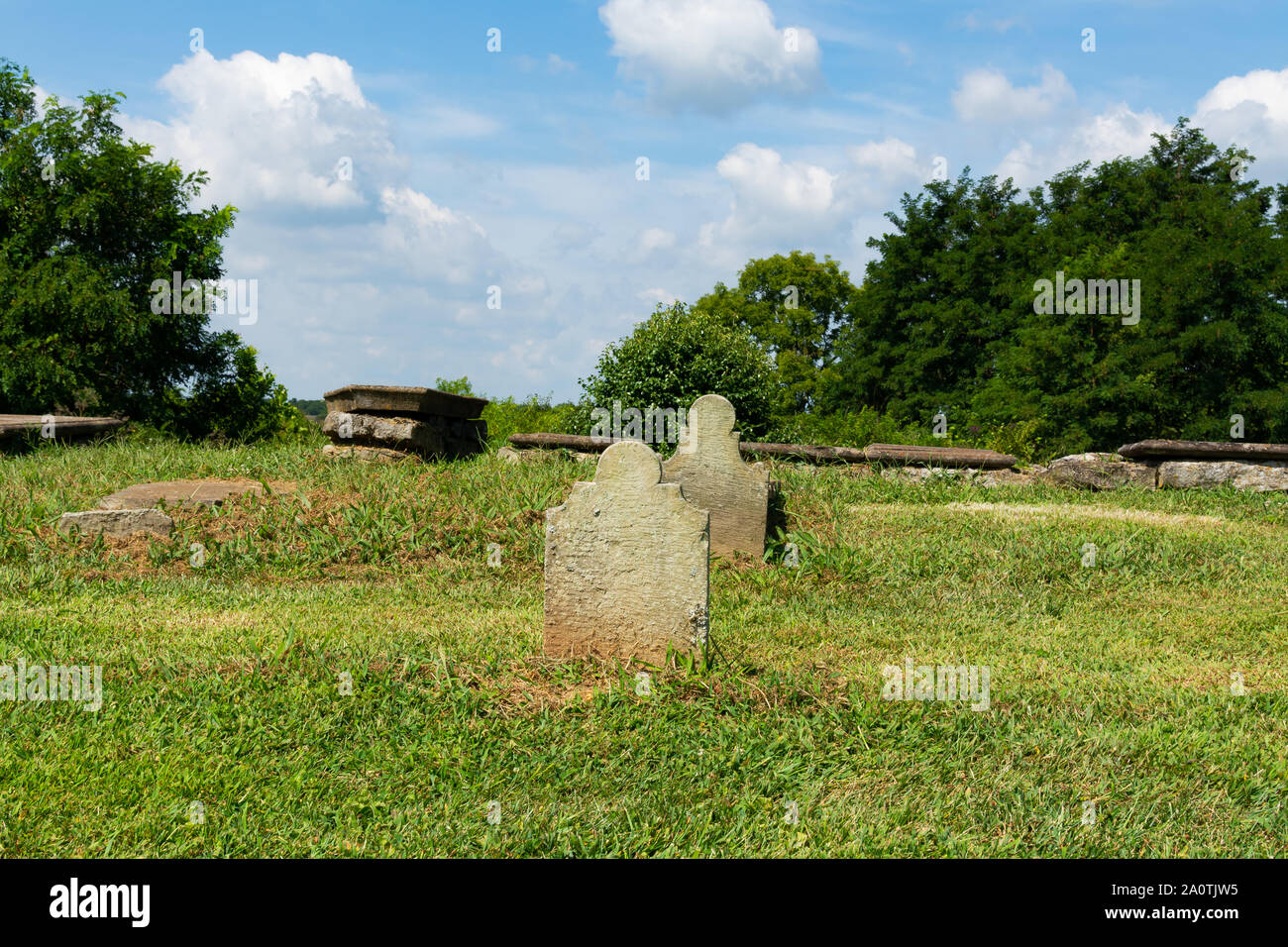 Battlefield graveyard hi-res stock photography and images - Alamy