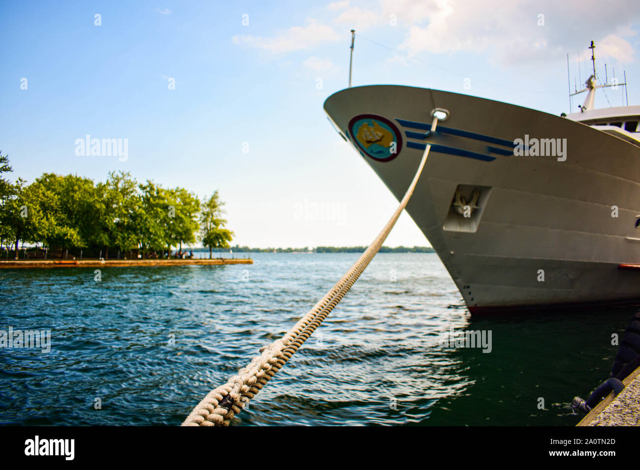 Ship in the harbor of Toronto Stock Photo - Alamy