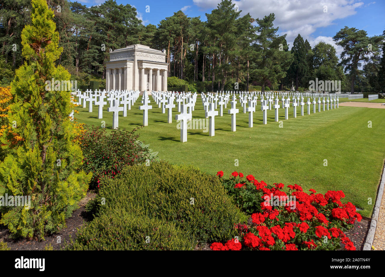 Marble crosses and Chapel in the American Section of the Military ...