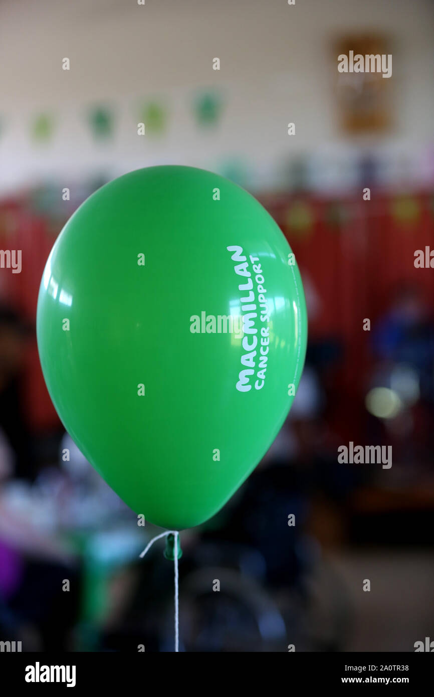 Earning balloons hi-res stock photography and images - Alamy