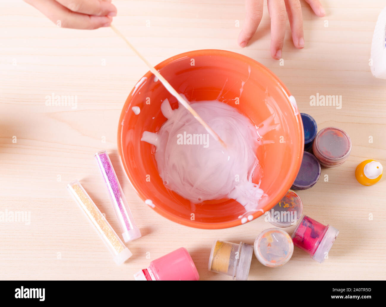 Tetraborate hi-res stock photography and images - Alamy