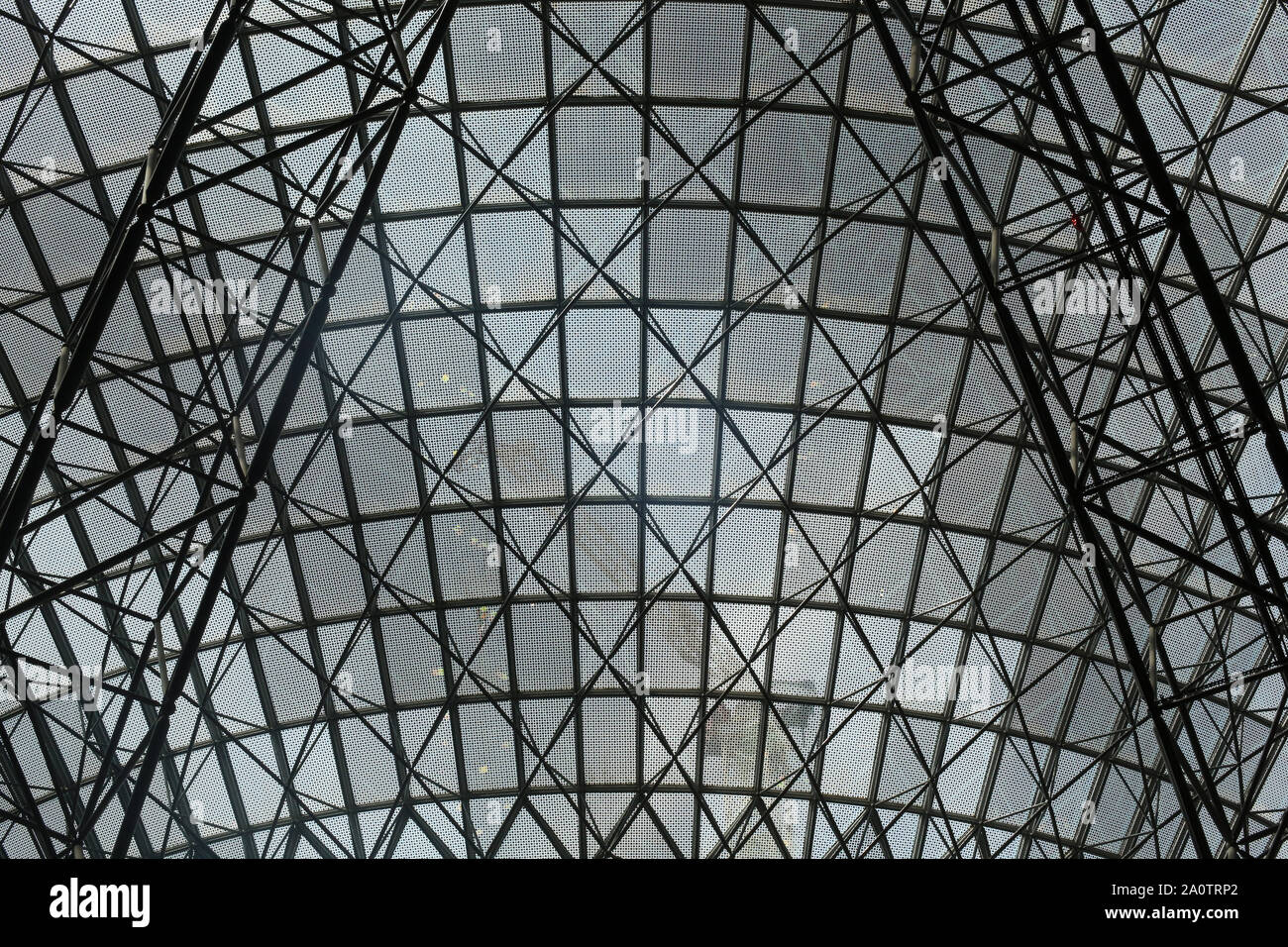 The centre of the roof funnel. Le Ferrari World. 2010. Parc à thème ...