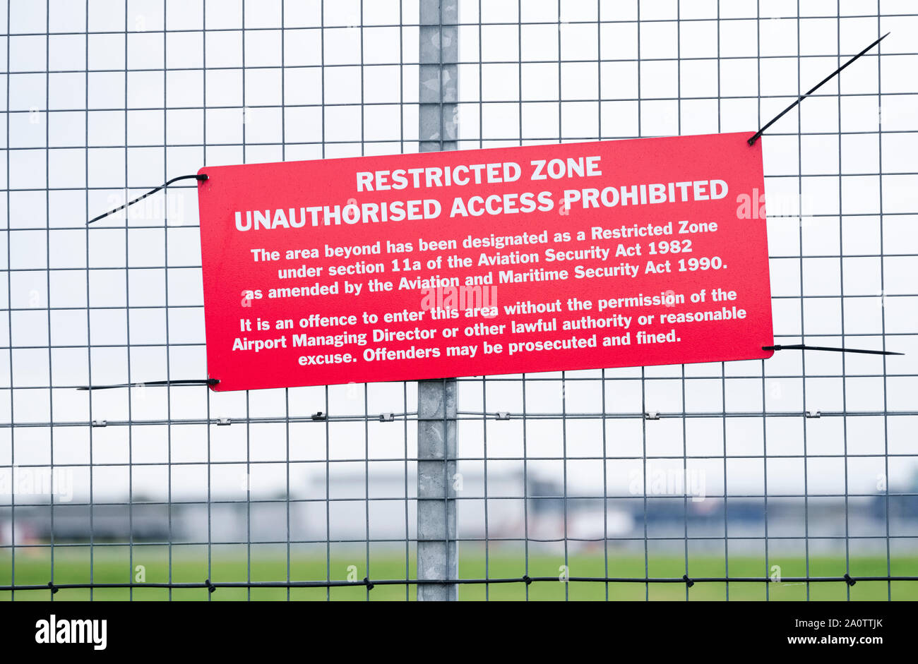 No unauthorised access hi-res stock photography and images - Alamy