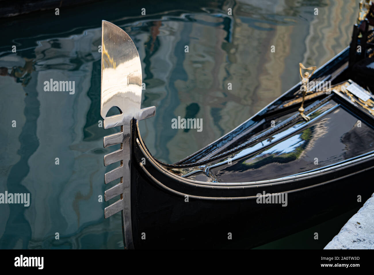 Congested waterways hi-res stock photography and images - Alamy