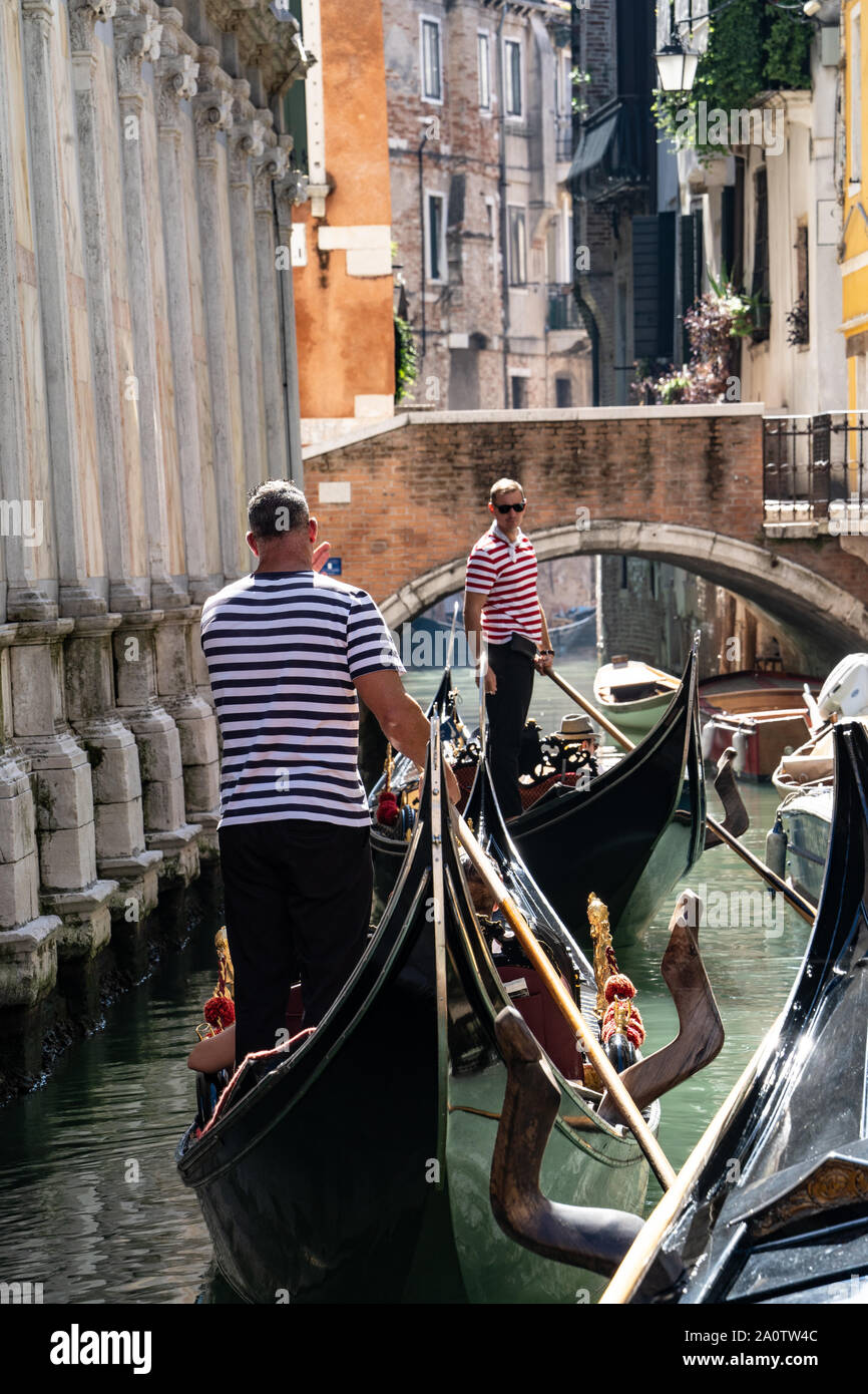Congested waterways hi-res stock photography and images - Alamy