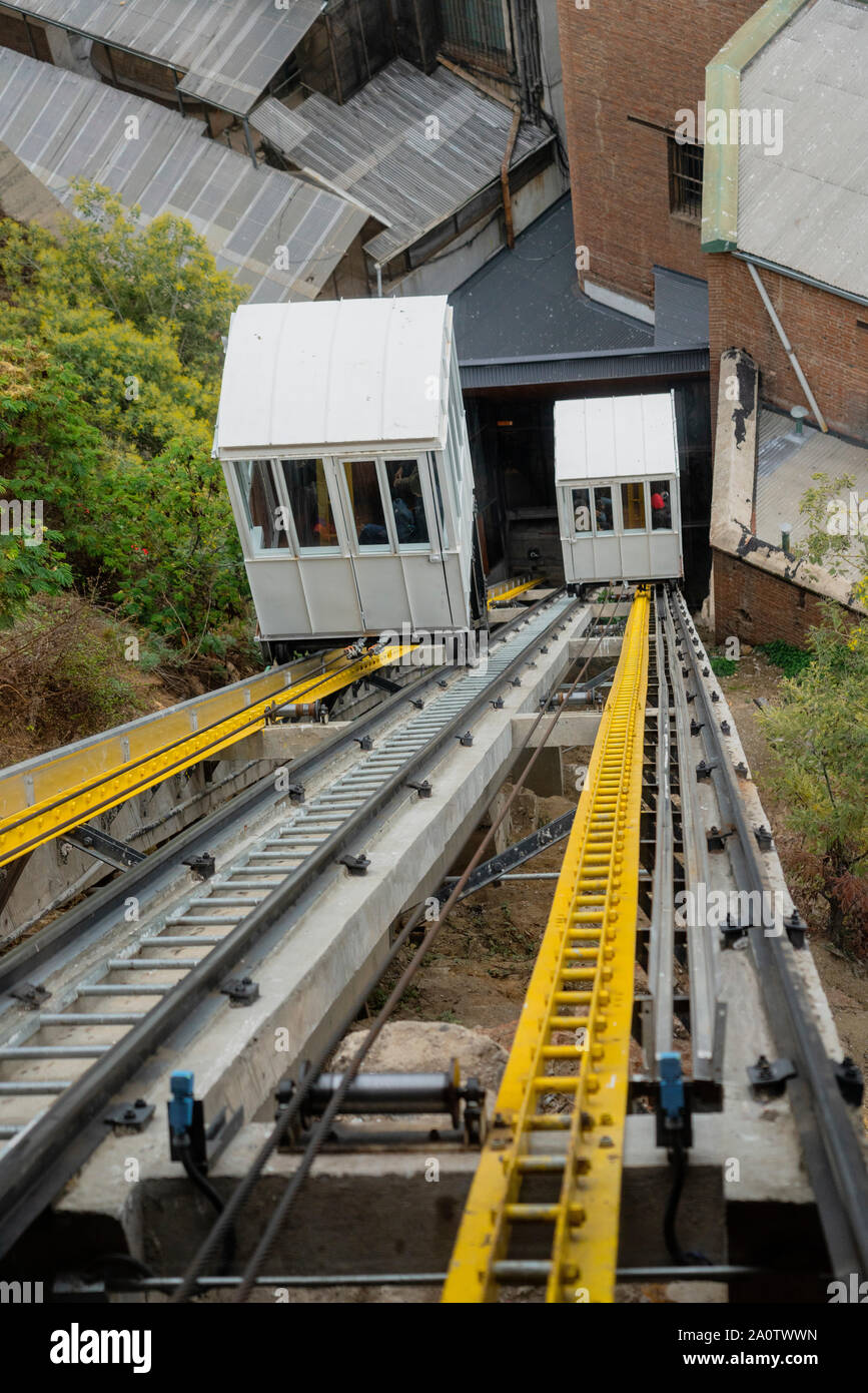 Valparaiso, Chile - 2019-06-28 - Funicular Cars Climb Hill Stock Photo ...