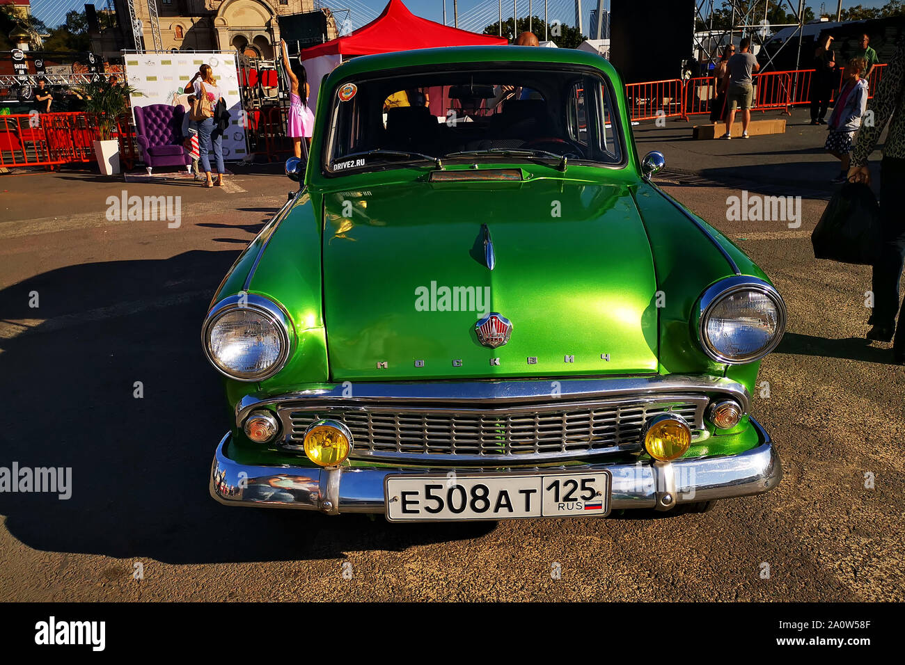 Muscovite car hi-res stock photography and images - Alamy