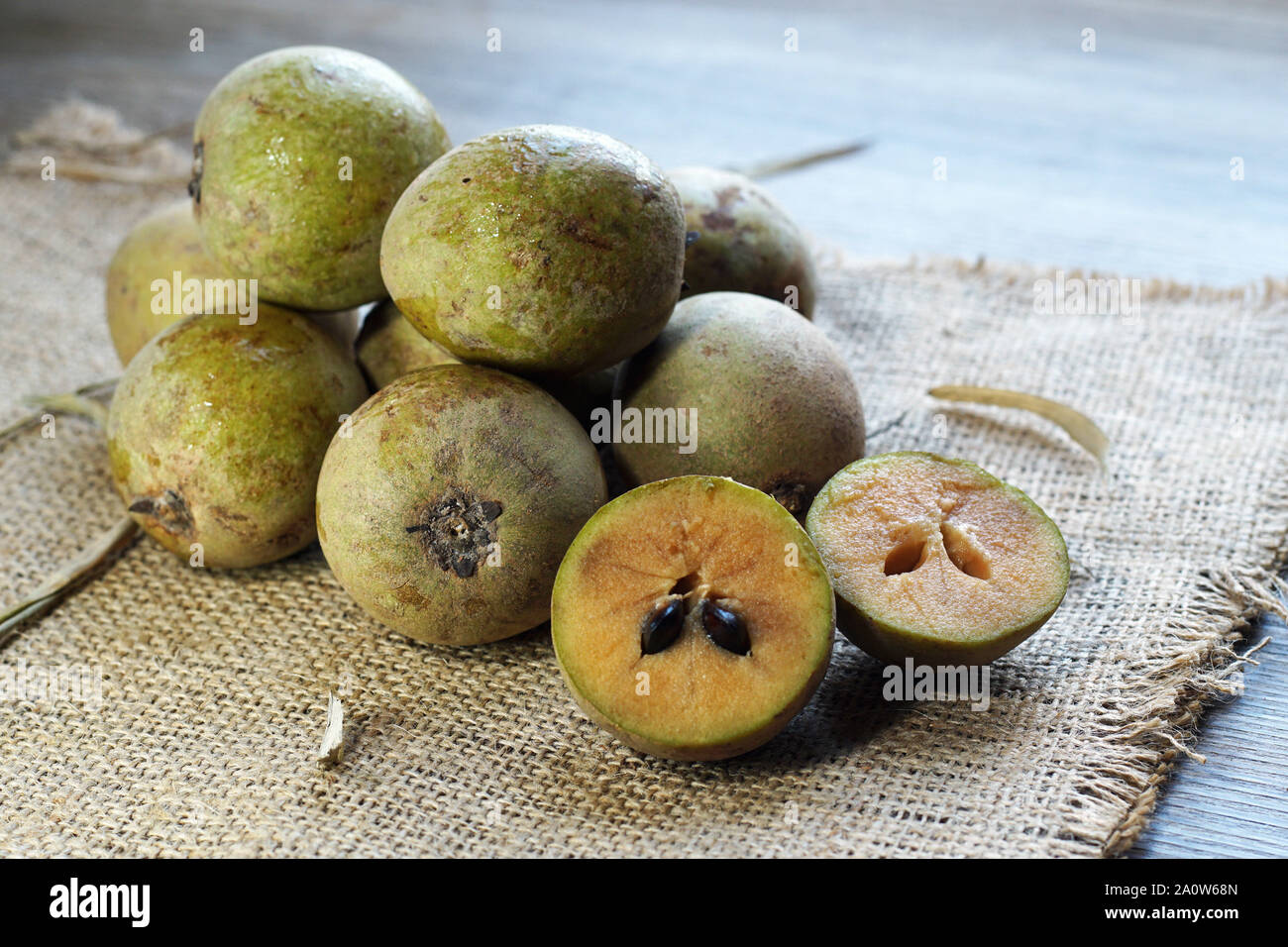 Sawo fruit hi-res stock photography and images - Alamy