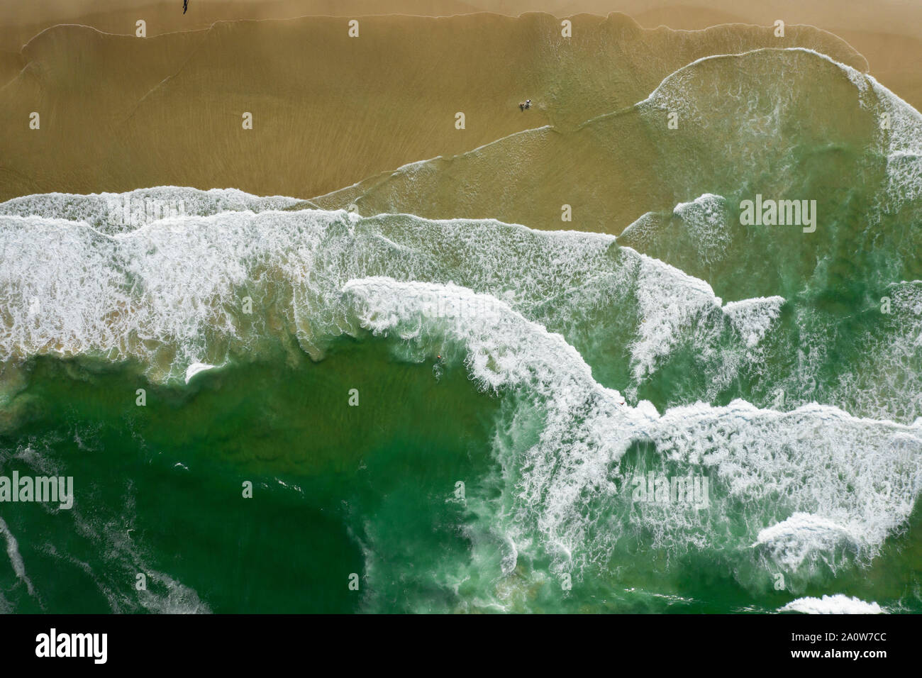 Surfs down hi-res stock photography and images - Alamy