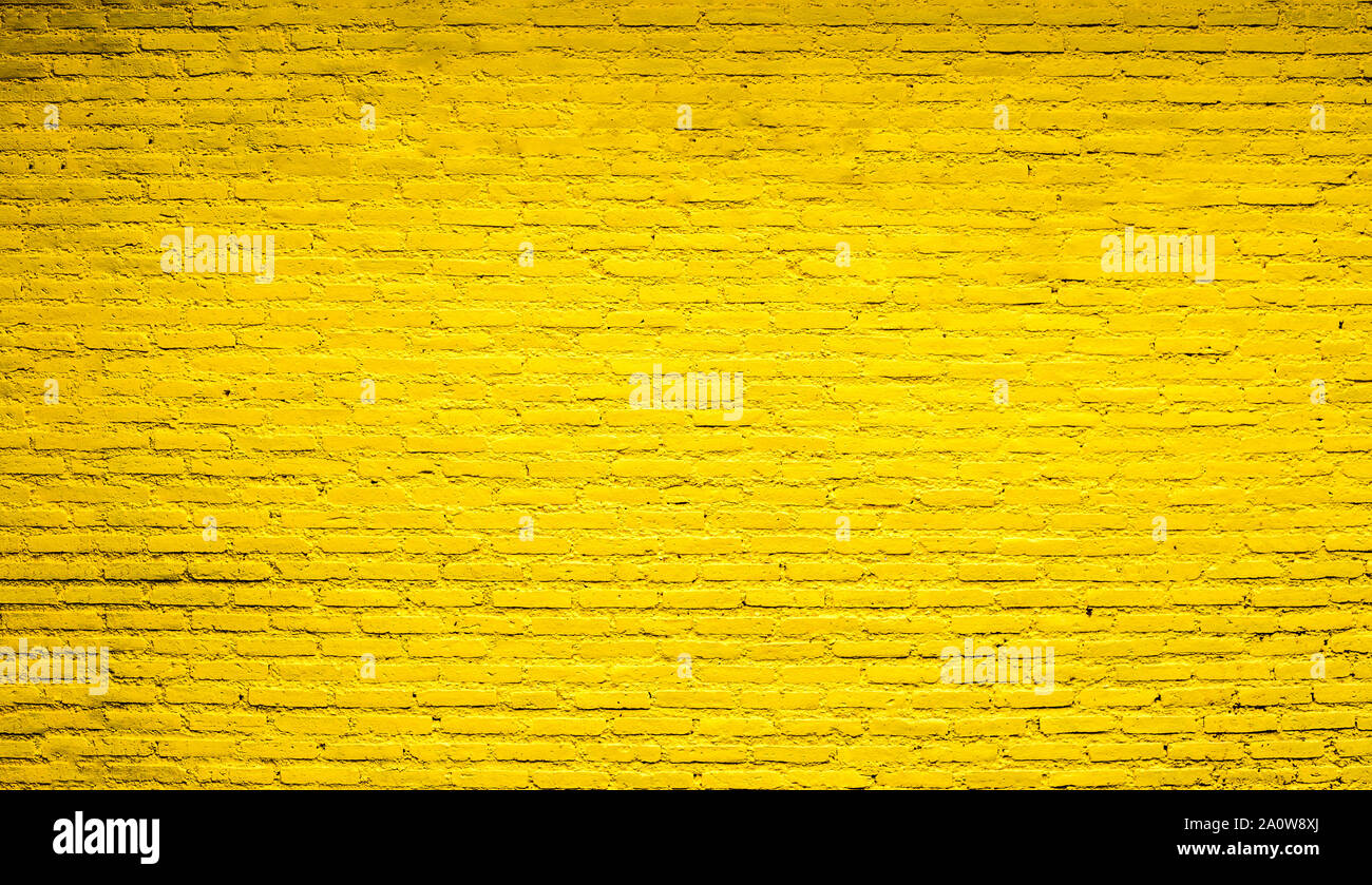Old yellow Brick Wall. Seamless Tileable Texture Stock Photo - Alamy