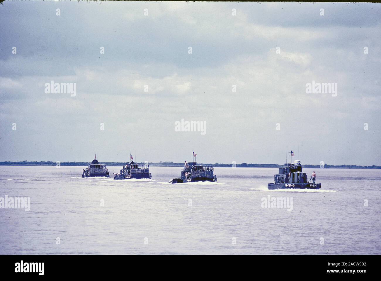 USA Vietnam-Krieg / Vietnam War - ATC Armored Troop Carrier / Tango ...