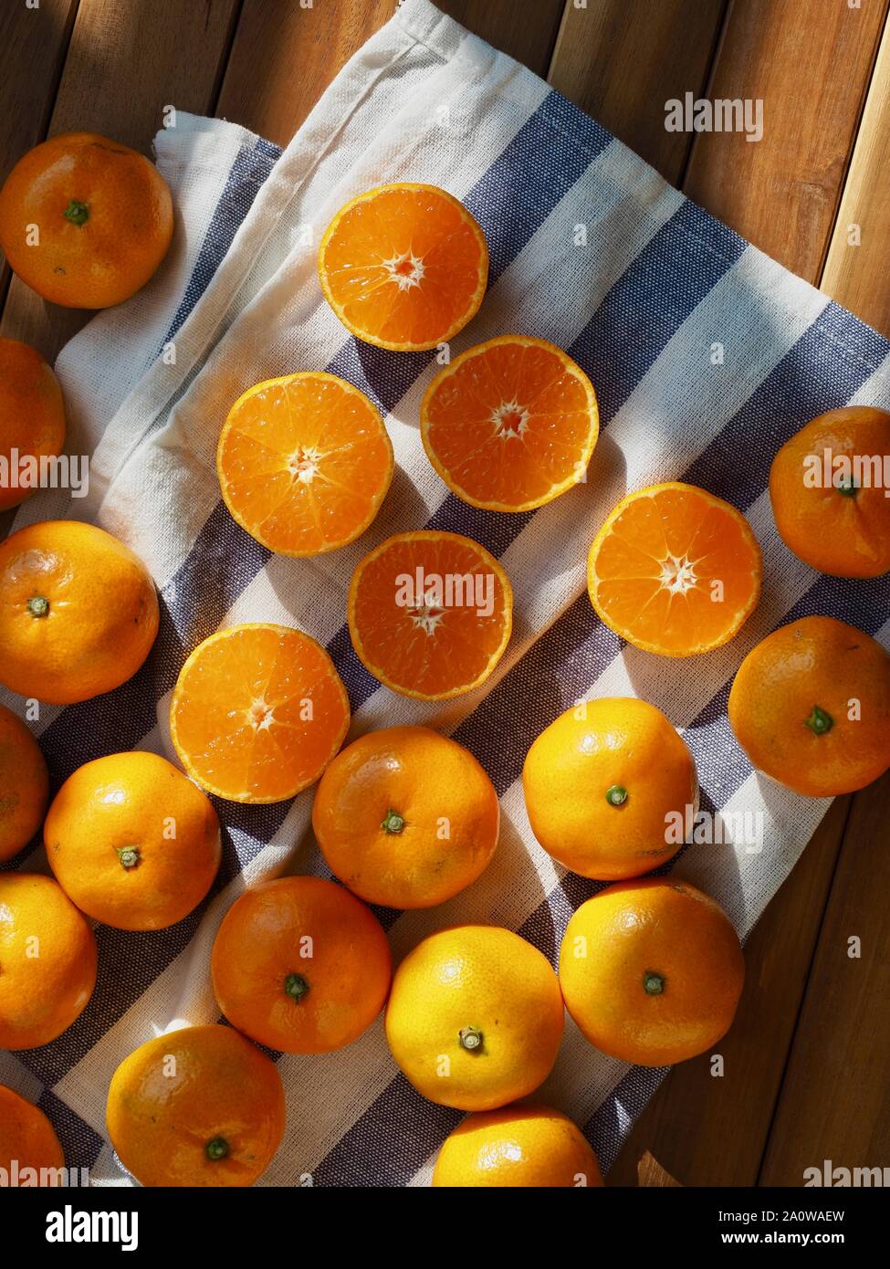Fresh Korean fruit Jeju citrus, mandarin, tangerine Stock Photo - Alamy