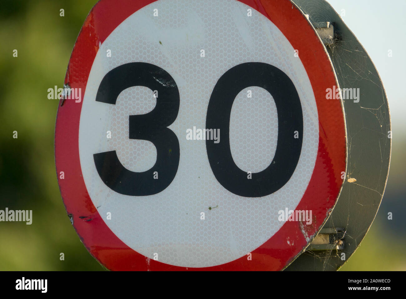 30mph sign rural country lane hi-res stock photography and images - Alamy