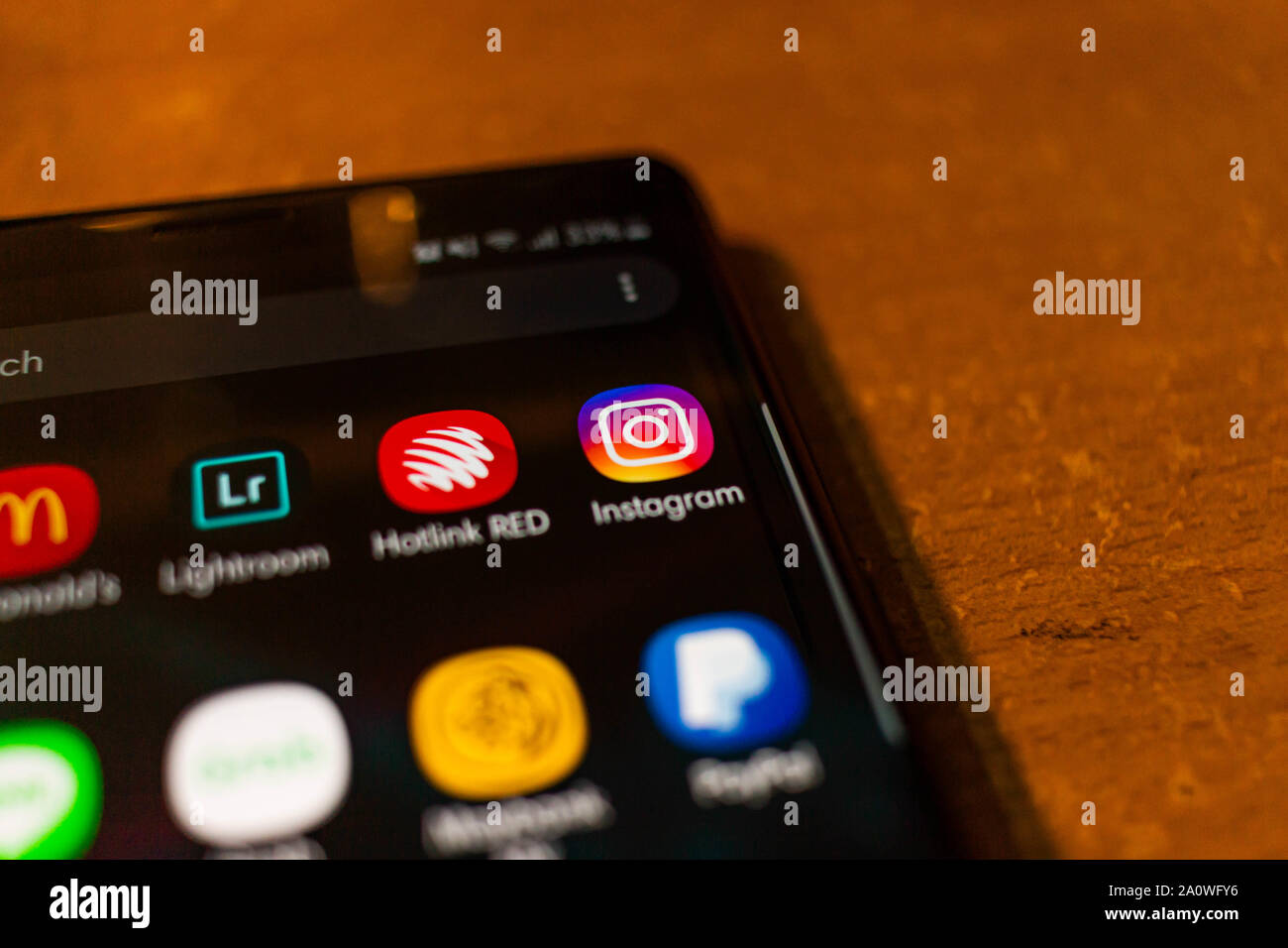 Samsung logo icon hi-res stock photography and images - Alamy