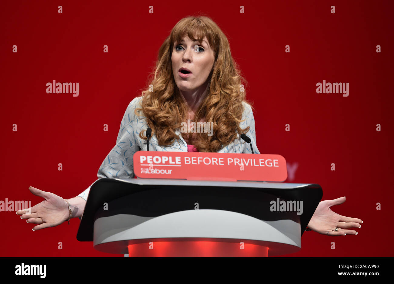 Angela raynor hi-res stock photography and images - Alamy