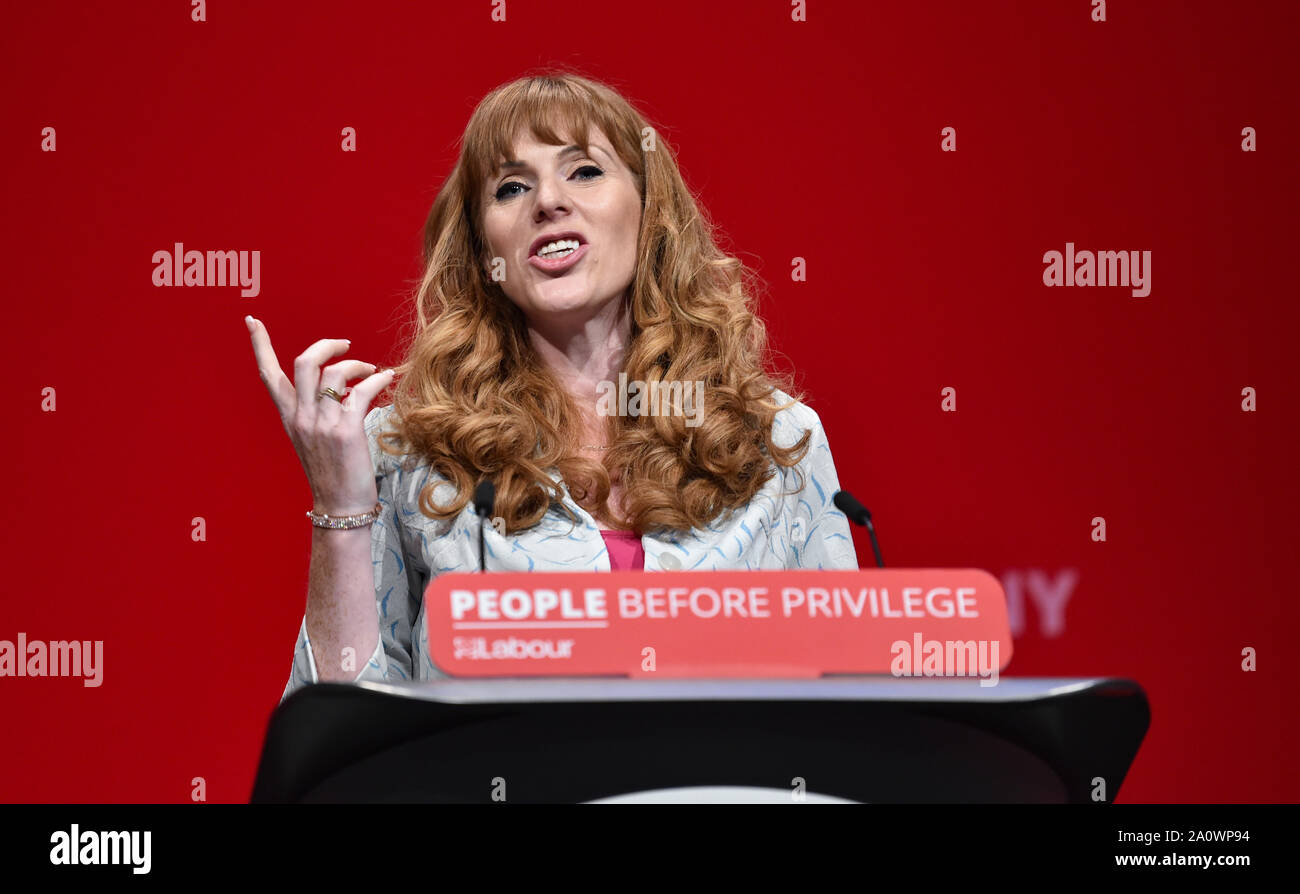 Angela raynor hi-res stock photography and images - Alamy