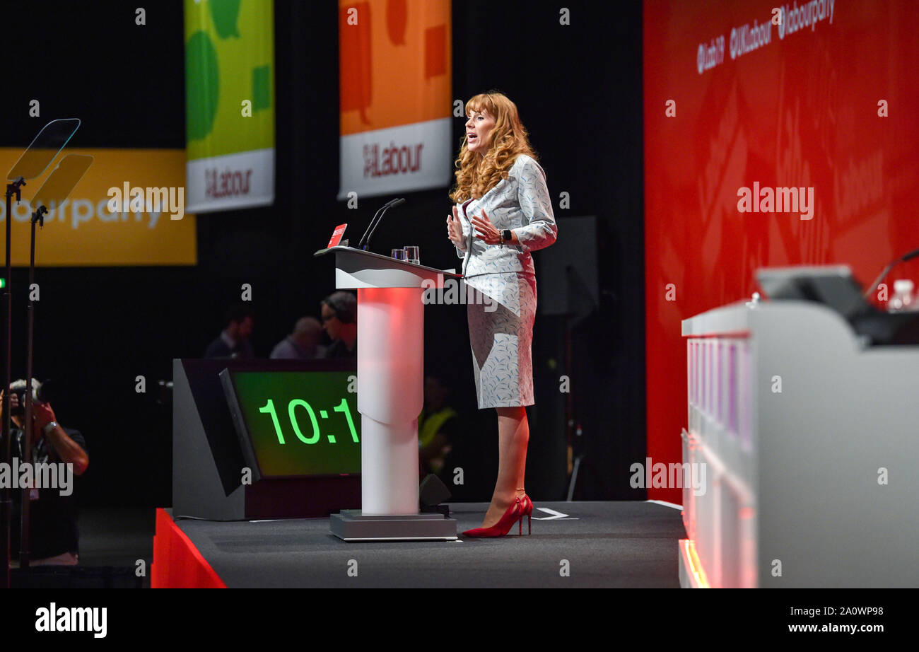 Politics education speaking hi-res stock photography and images - Alamy