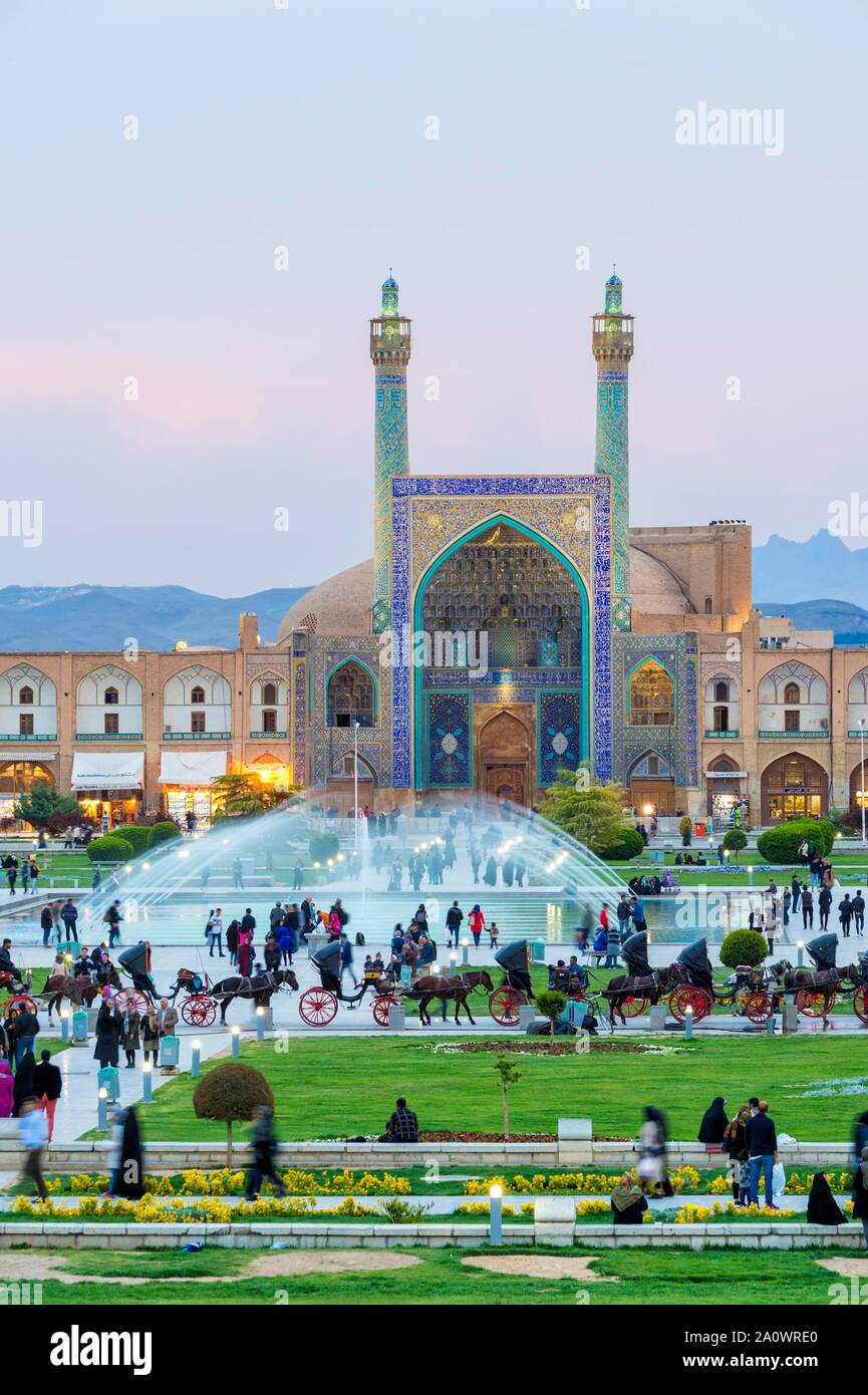 Masjed-e Imam Mosque, Maydam-e Iman square, Esfahan, Iran Stock Photo ...