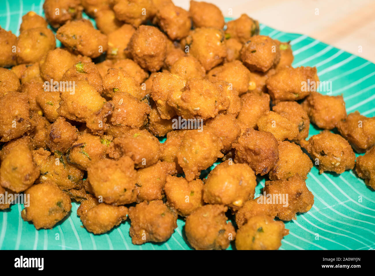 Indian traditional food - Mini Dhal Fritters Stock Photo - Alamy