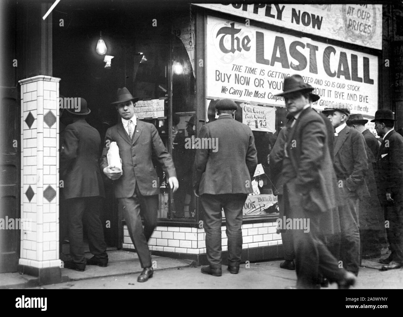 Prohibition alcohol america hi-res stock photography and images - Alamy