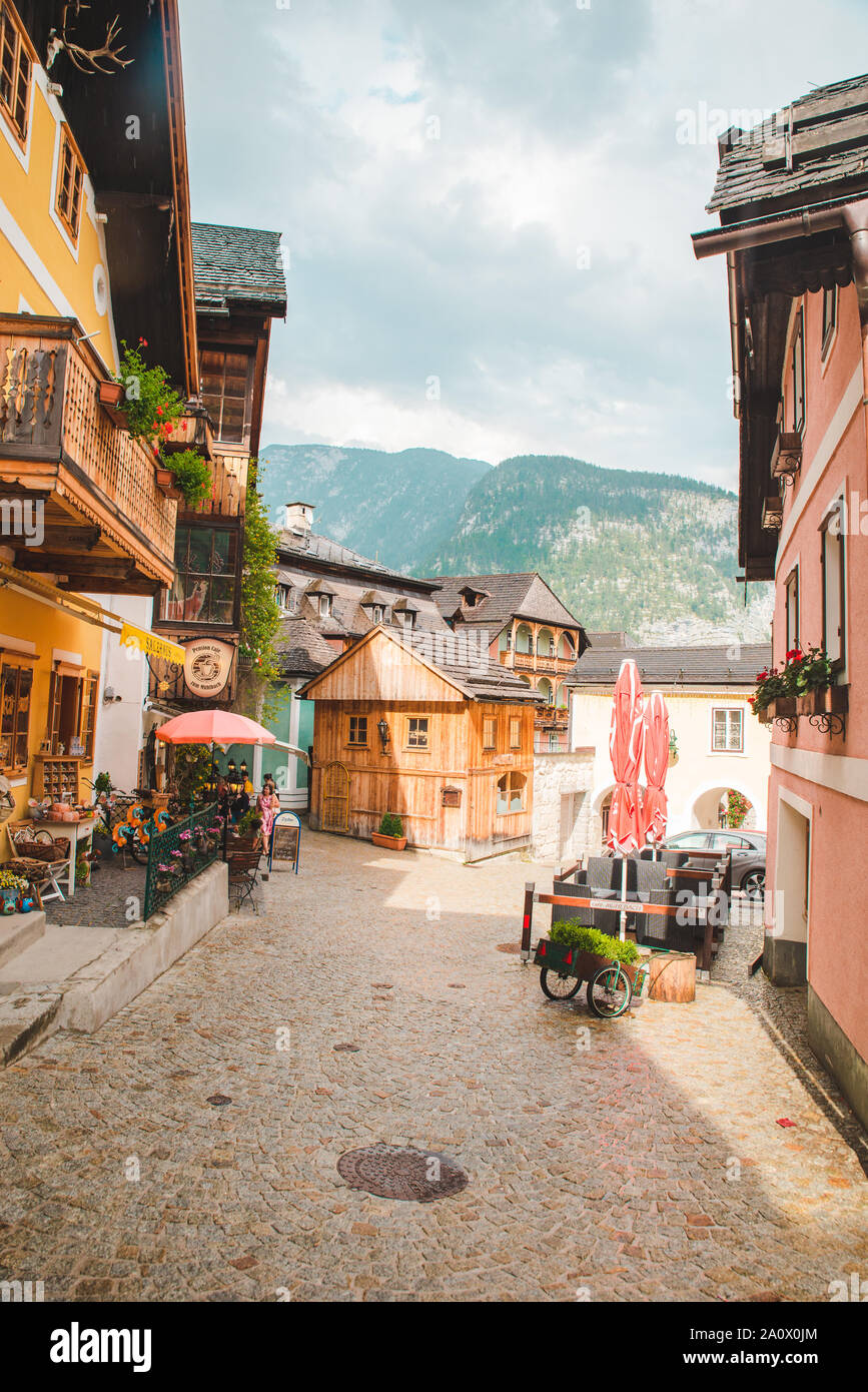 Hallstatt, Austria - June 15, 2019: view of tourist city street ...