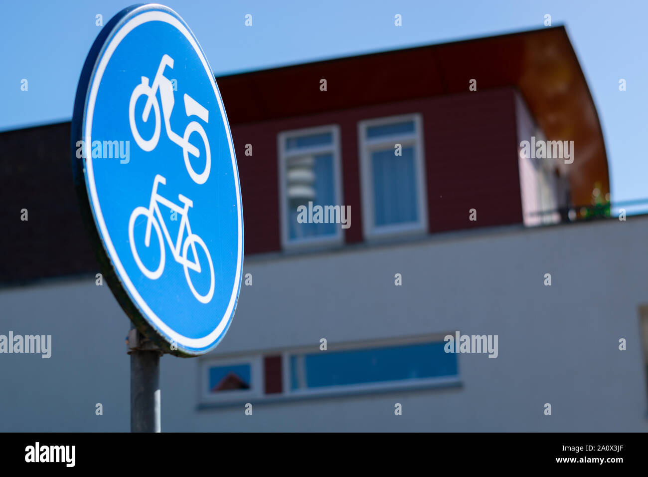 Dutch traffic sign bike moped path Stock Photo - Alamy