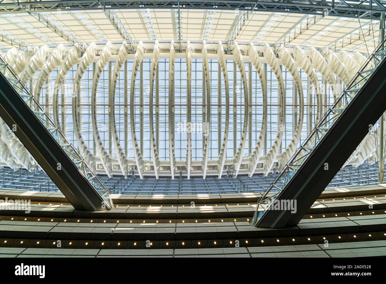 Japan, Tokyo International Forum. Interior. The glass metal framed roof ...