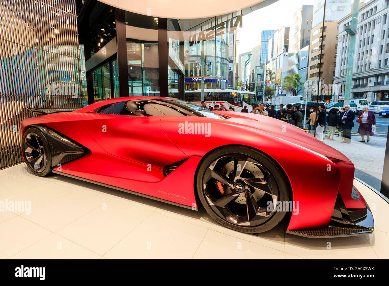 Nissan flagship showroom, Ginza, Tokyo. Display of the concept 2020 ...