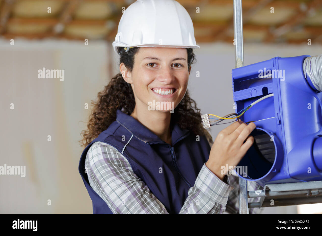 Civil engineer student female hi-res stock photography and images - Alamy
