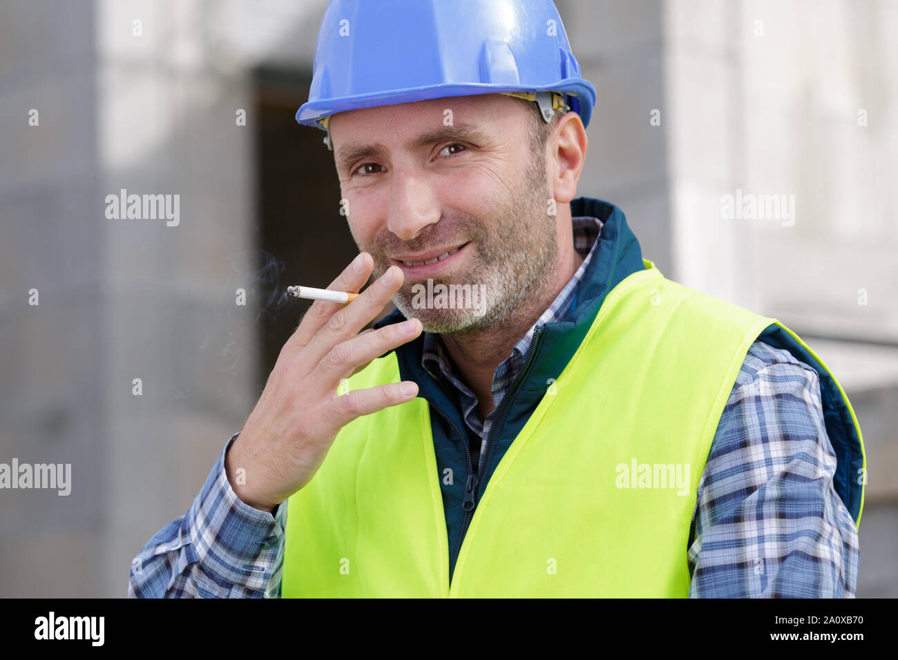 Cigarette break together hi-res stock photography and images - Alamy