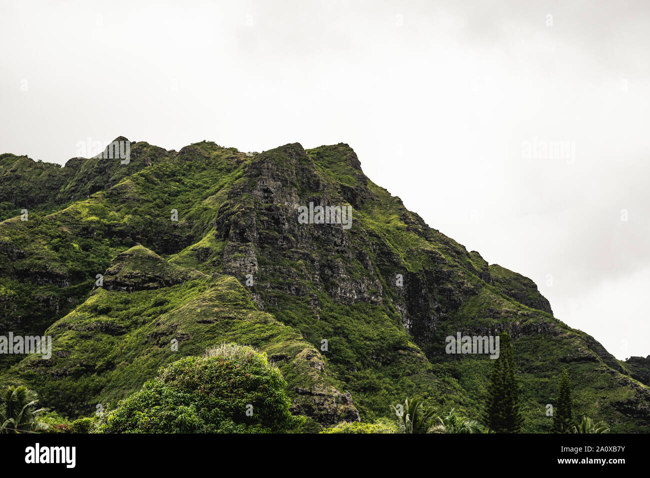 Kualoa ranch oahu hawaii hi-res stock photography and images - Alamy