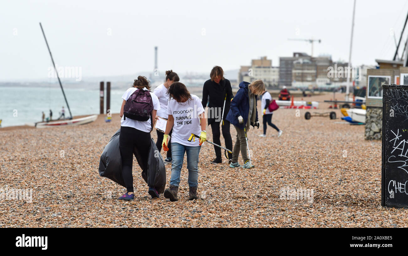 Great british beach clean 2019 hi-res stock photography and images - Alamy