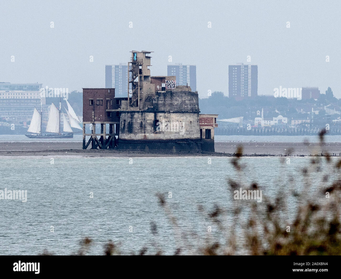 Isle of grain kent hi-res stock photography and images - Alamy