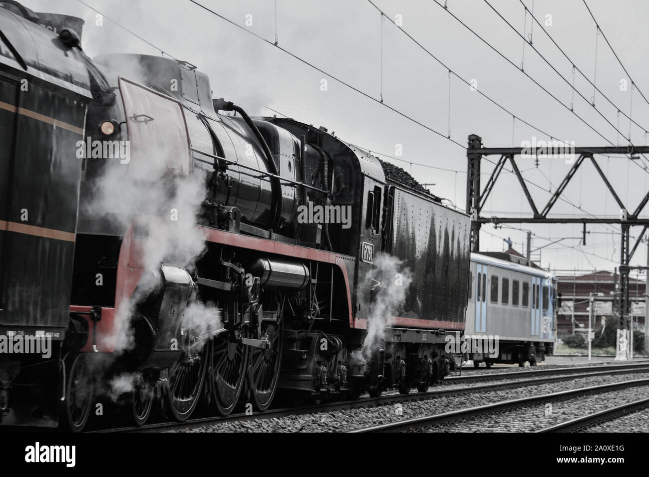 R761 Black and Red Steam Train leaving Newport Workshops for Southern ...