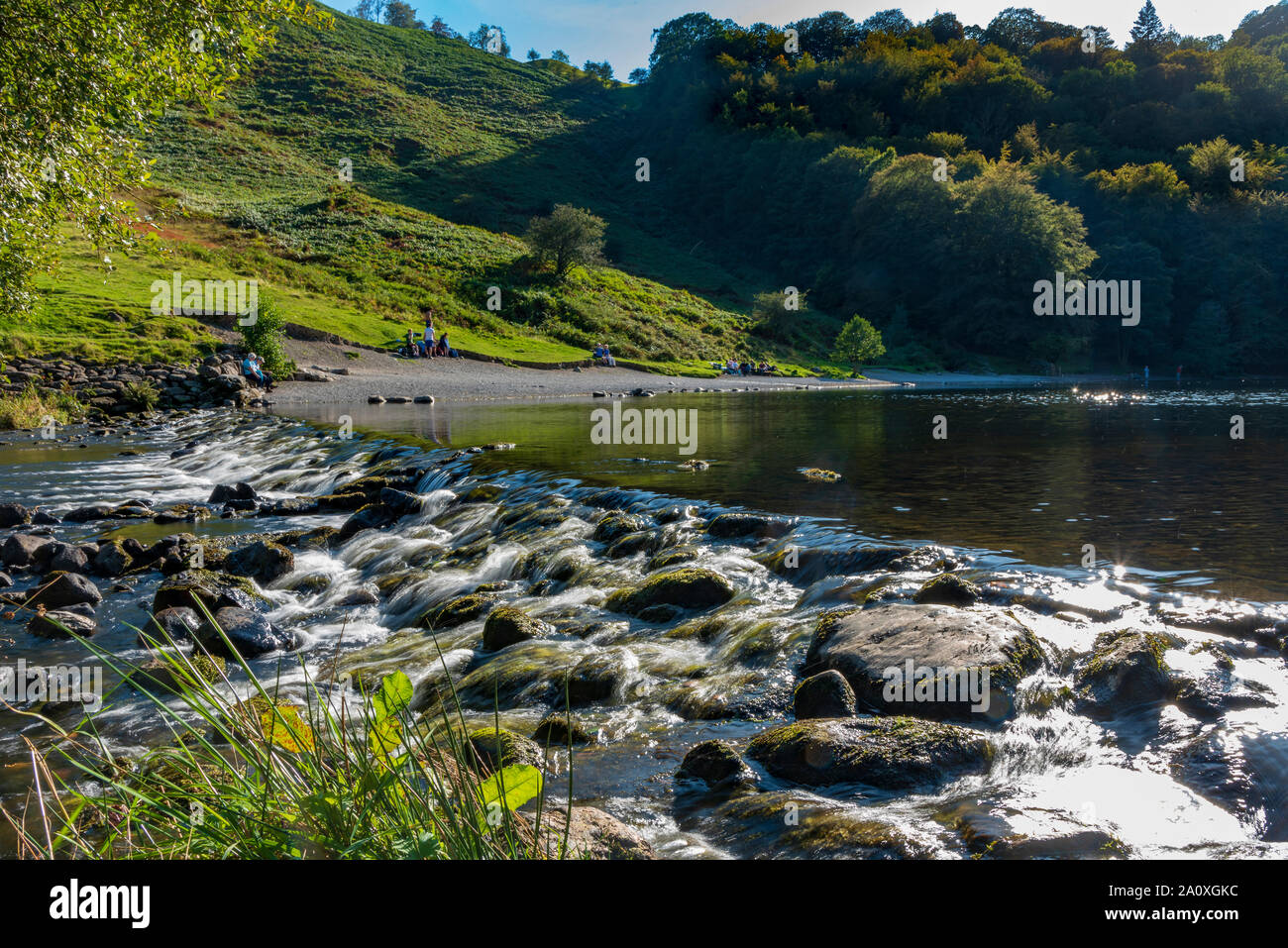 Lake weir hi-res stock photography and images - Alamy